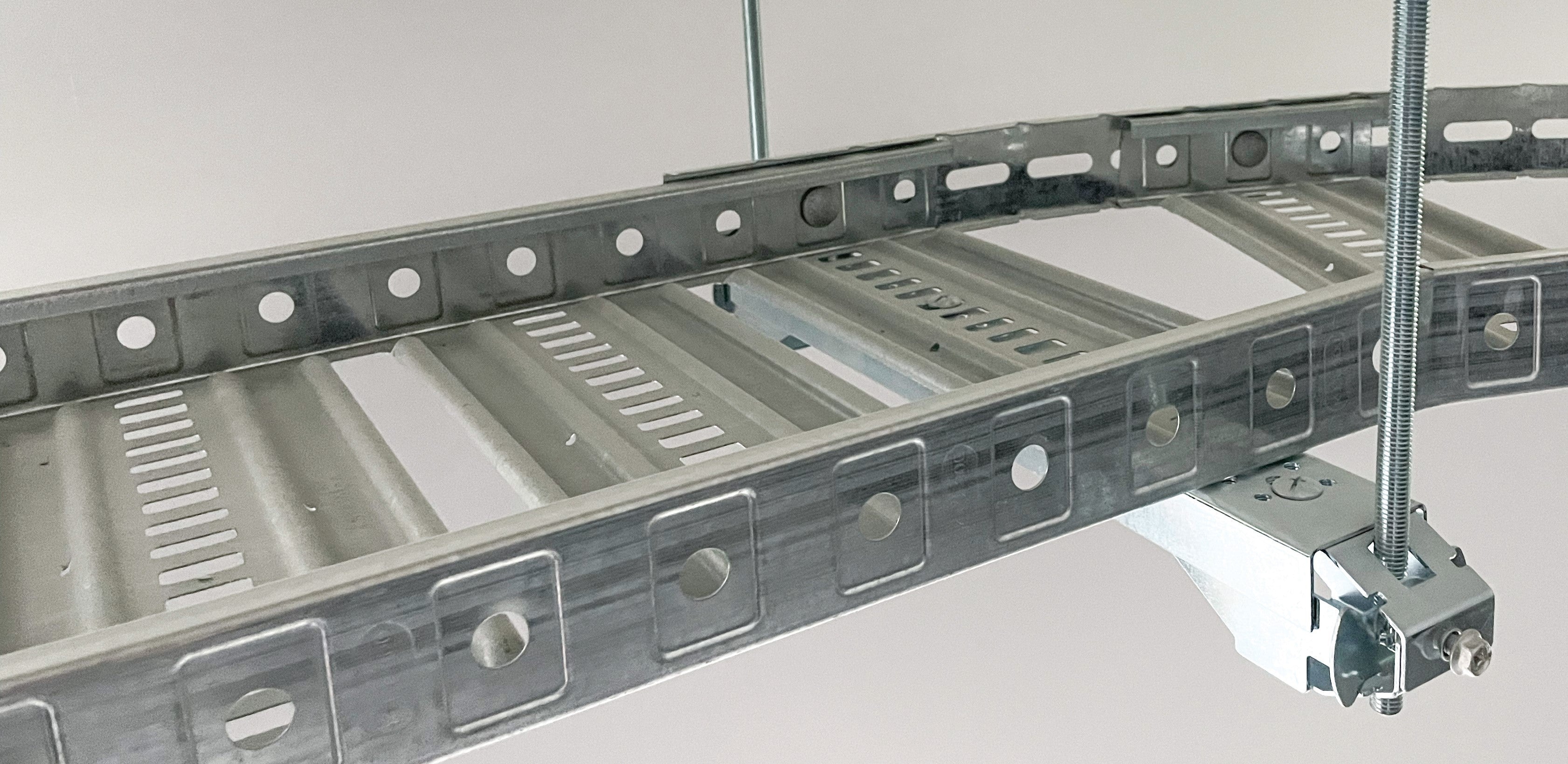 Top Cable Tray Accessories Every Australian Project Needs – Blitz Systems